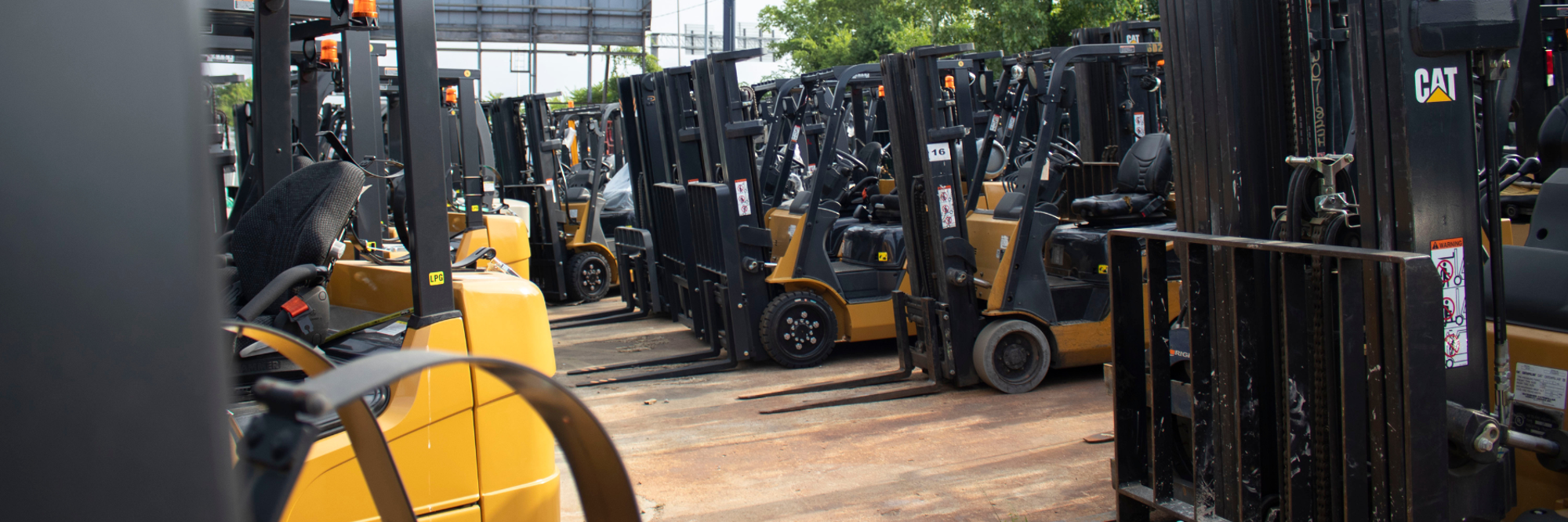 Used Forklifts | The Bailey Company